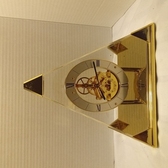 Seiko | Accents | Seiko Quartz Pyramid Style Watch | Poshmark